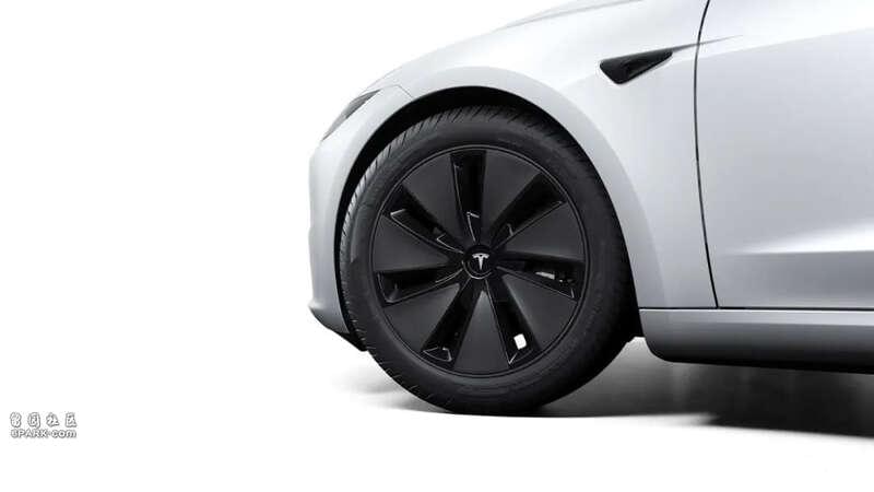 特斯拉Model 3闪现上新!它这次也想玩豪华了? -6parkbbs.com